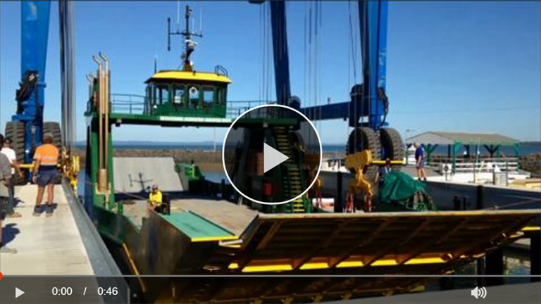 Hervey Bay 300 tonne travel lift - AW Maritime
