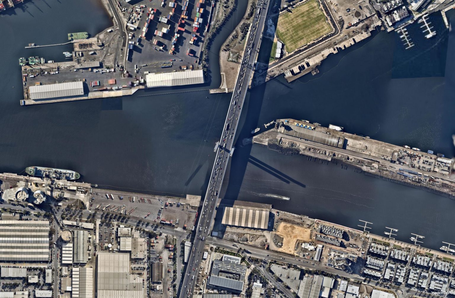 Bolte Bridge Lateral Mark, VIC - AW Maritime